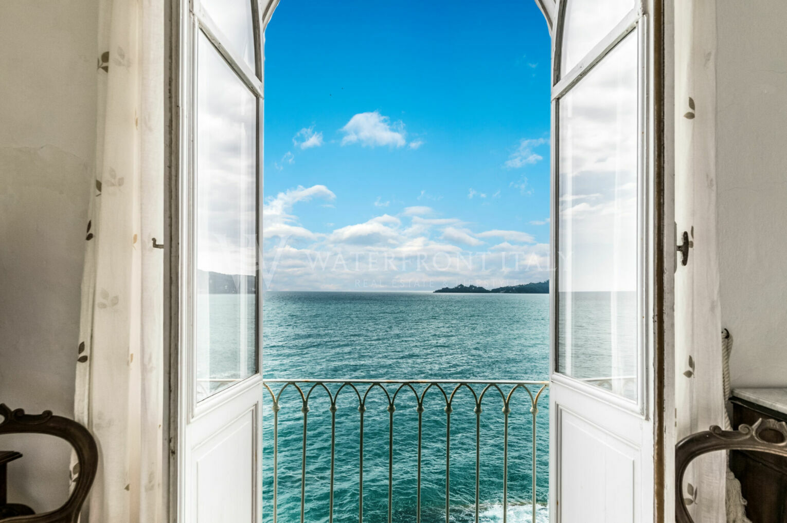 Levante Palace – Waterfront Italy
